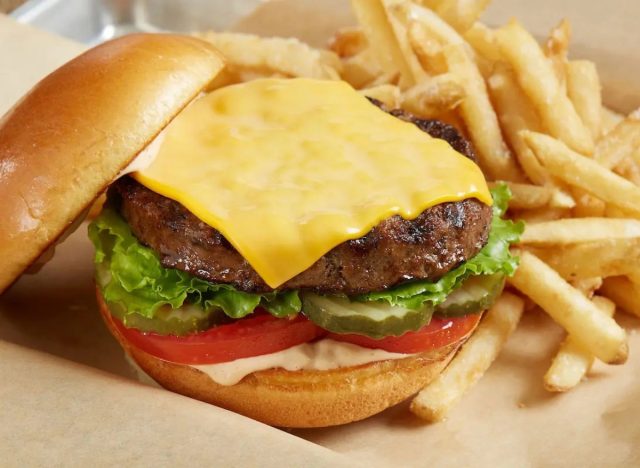 11 Restaurant Chains With the Best Lunch Deals