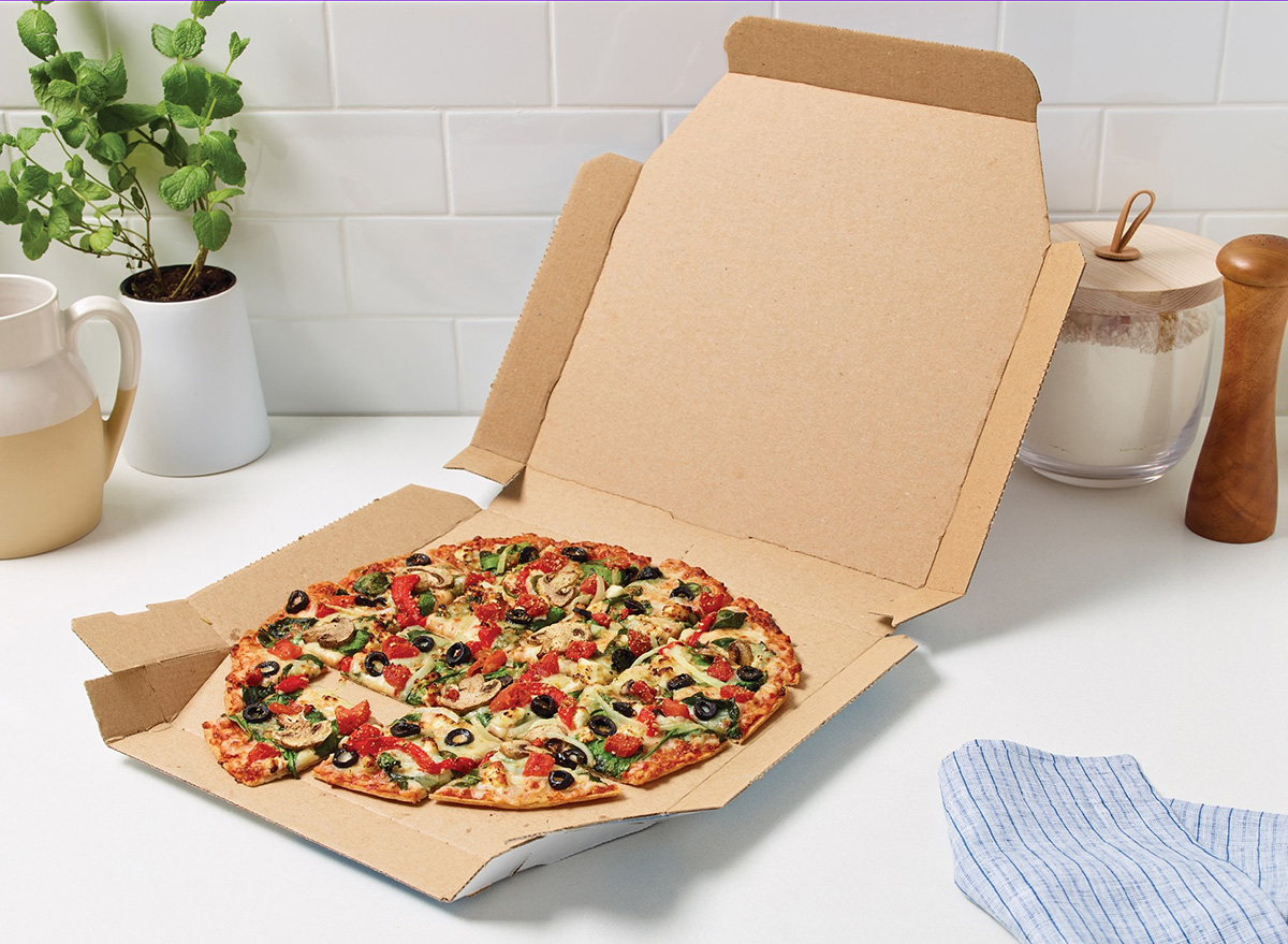 The #1 Pizza Chain Fans Say Has the Best Crust