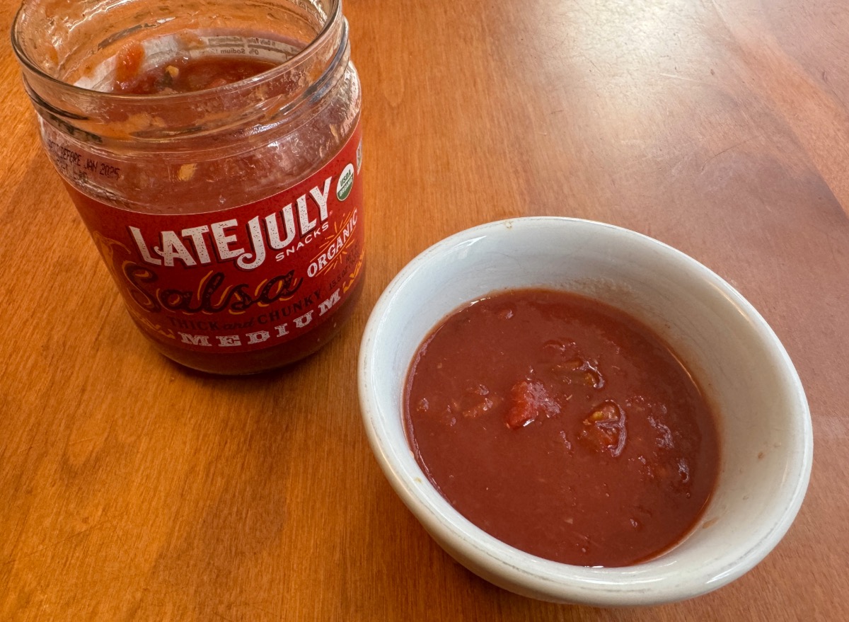 I Tried 6 Popular Store-Bought Salsas & One Delicious Dip Won