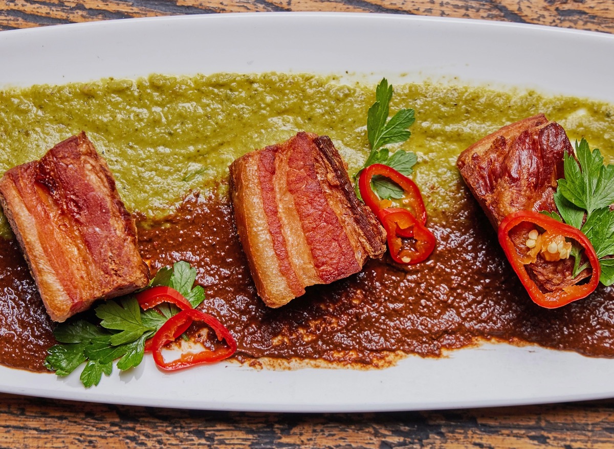 8 Restaurant Chains That Serve the Fanciest Bacon