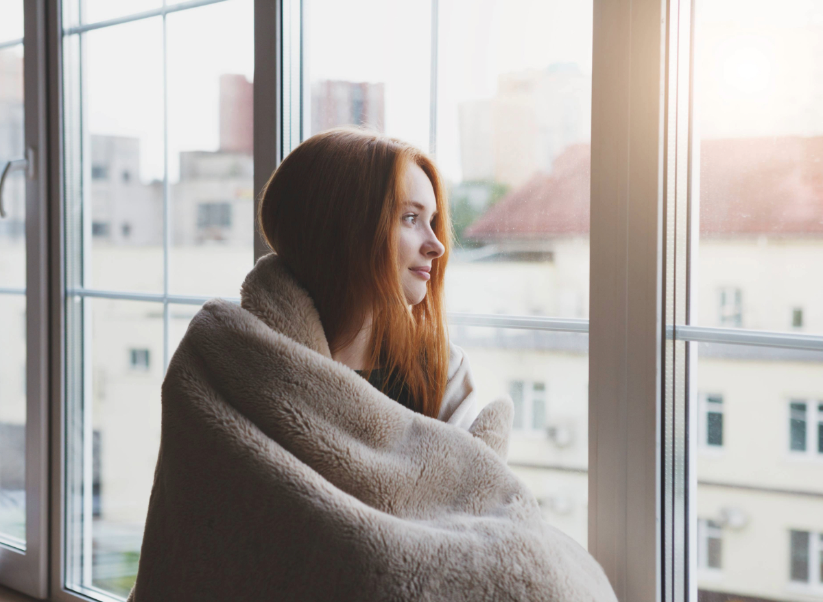 10 Reasons To Drink More Water in the Winter