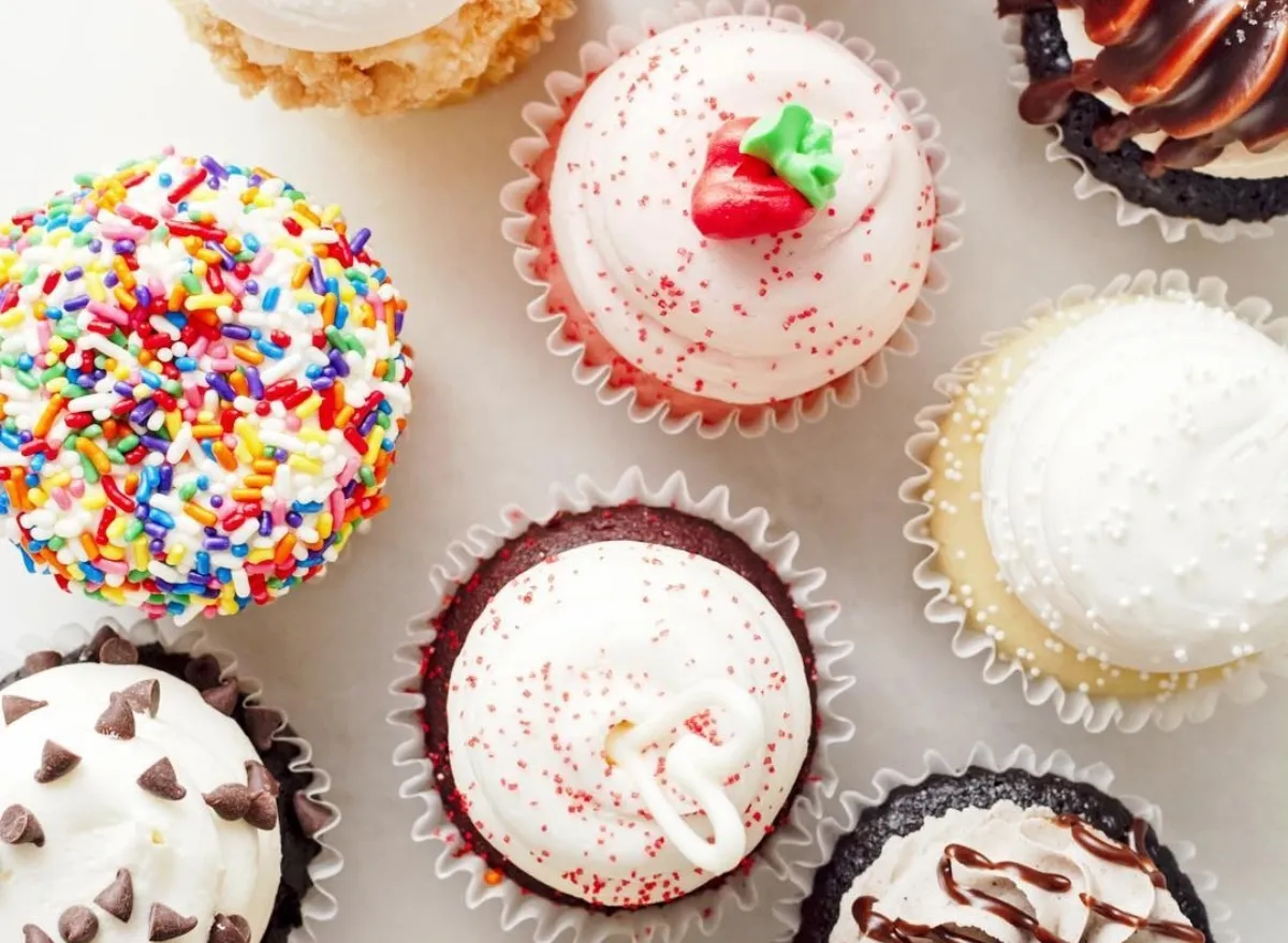 8 Bakery Chains That Serve the Best Cupcakes