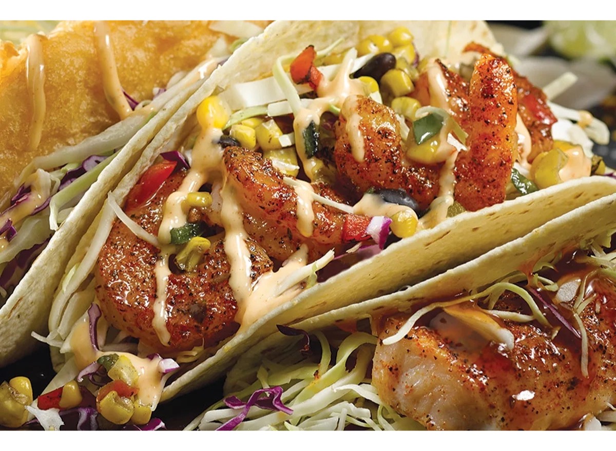10 Restaurant Chains That Serve the Best Shrimp Tacos