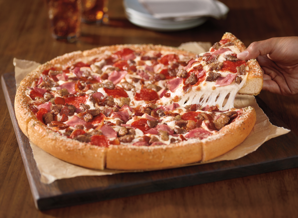 7 Best Meat Lover's Pizzas at Chain Restaurants, According to Diners