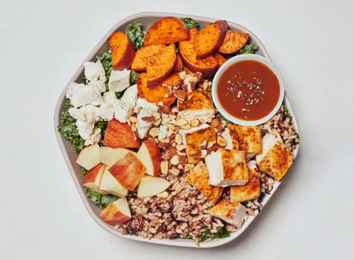 11 Popular Fast-Food Salads—Ranked by Sugar Content — Eat This Not That
