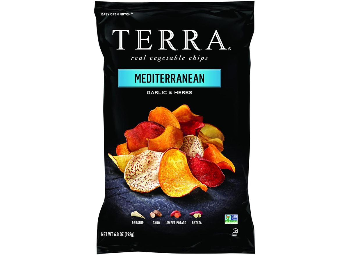 8 Healthiest Veggie Chips on Grocery Shelves—and 3 to Avoid