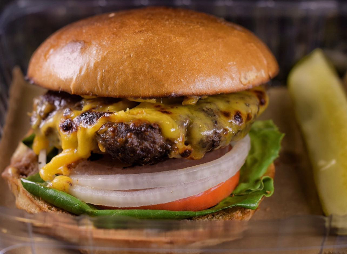 10 Seafood Chains That Serve the Best Burgers