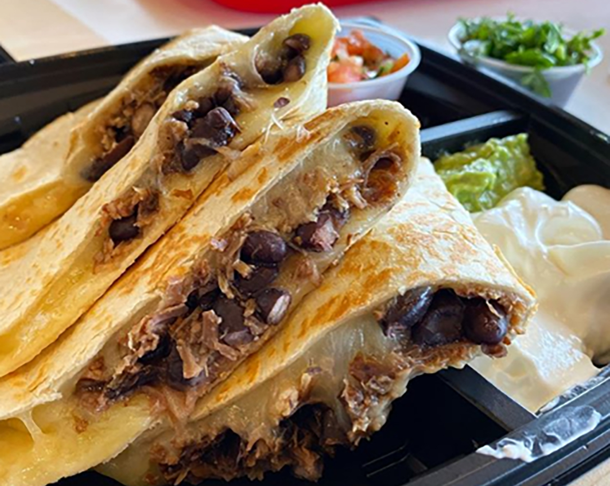 8 Restaurant Chains That Serve the Best Carnitas