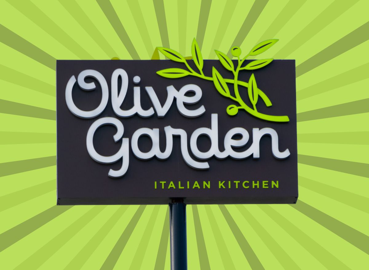 The #1 Healthiest Order at Olive Garden, According to a Dietitian