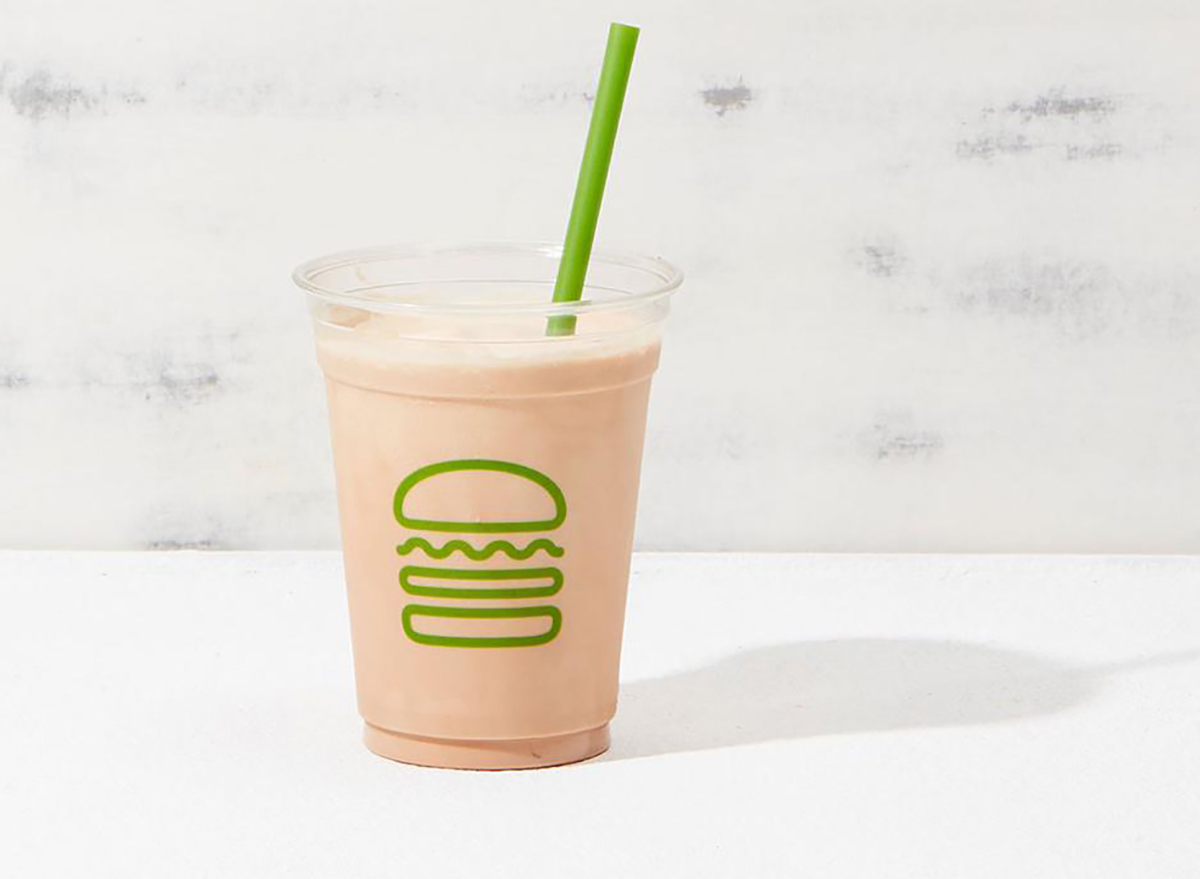 The 25 Most Iconic Fast-Food Drinks of All Time