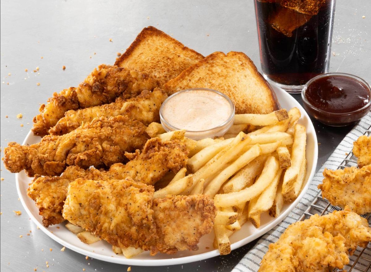 8 Fast-Food Chains That Use Real Chicken in Their Tenders — Eat This ...