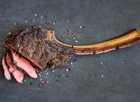 10 Steakhouse Chains With the Best Tomahawk Chop