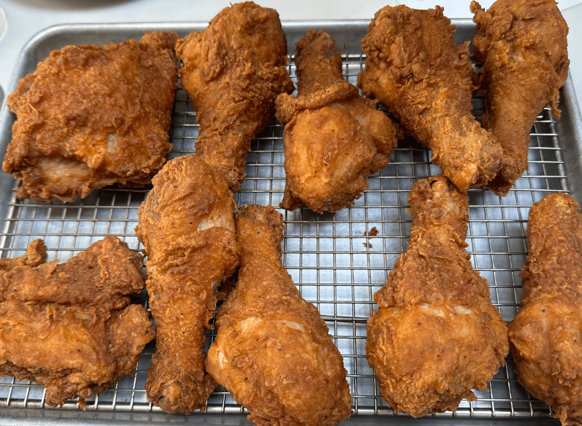 Kroger vs. Publix: Which Has the Best Fried Chicken?