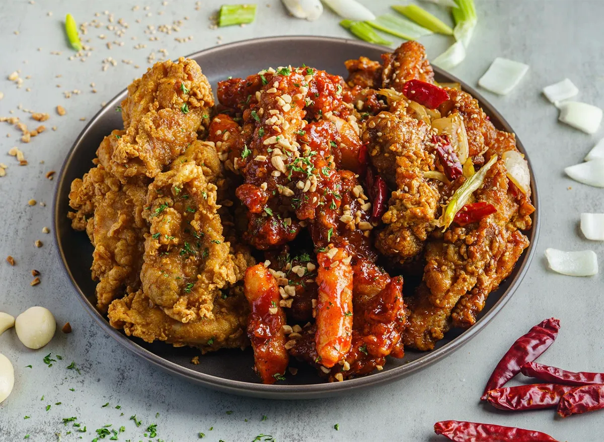 10 Restaurant Chains That Serve the Best Korean Fried Chicken — Eat ...