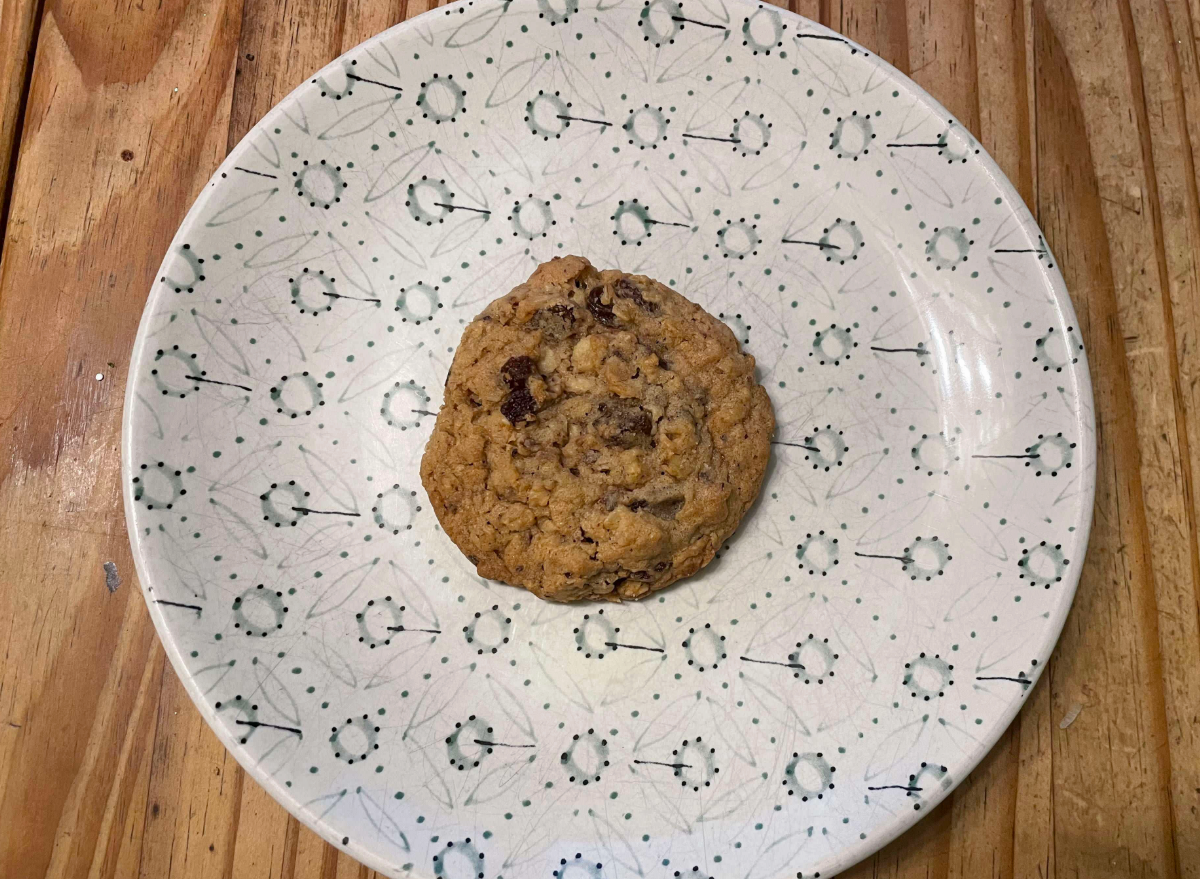 Every Costco Bakery Cookie, Tasted & Ranked