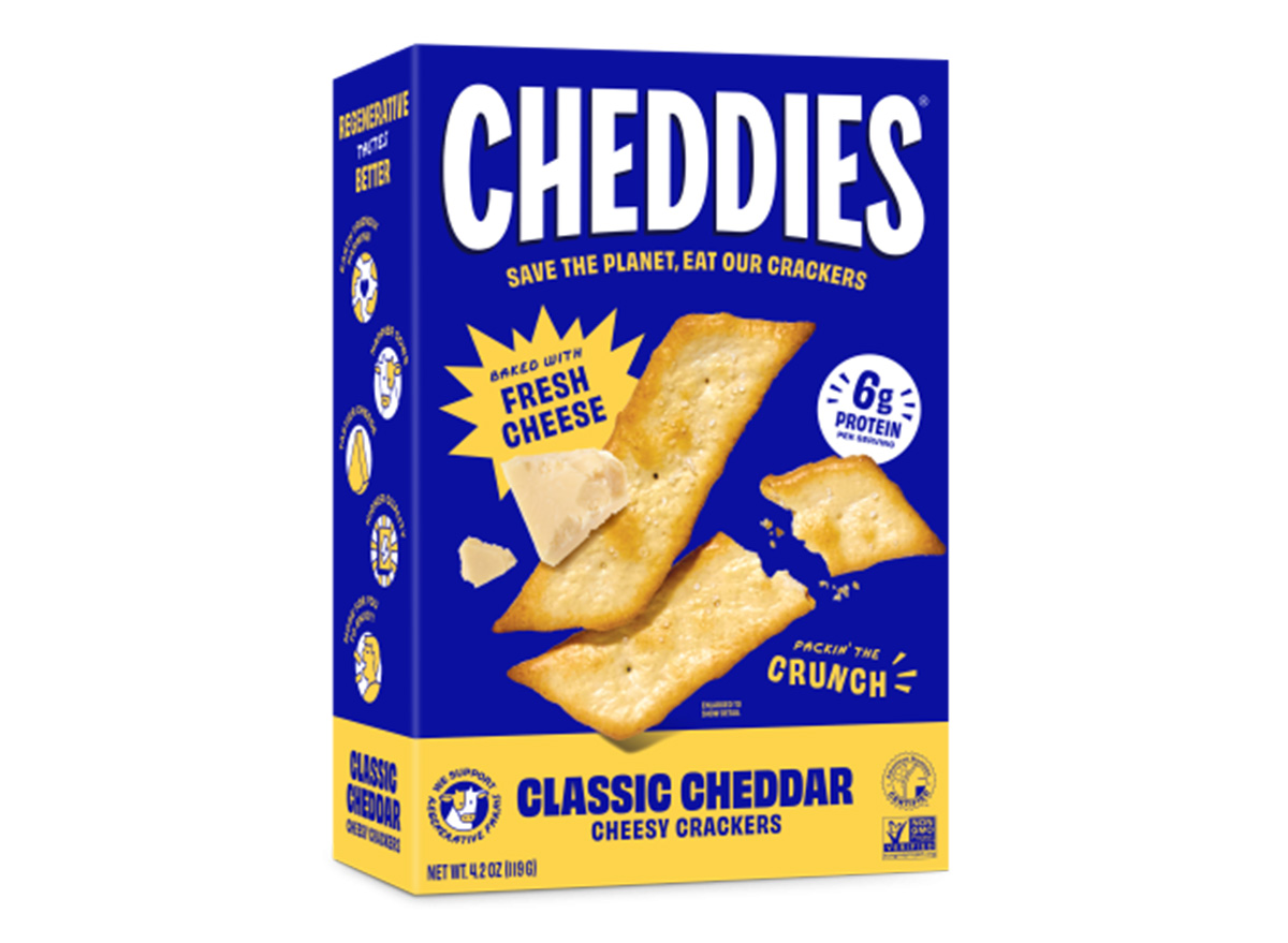 10 Healthy Cheese Crackers—and 3 To Skip