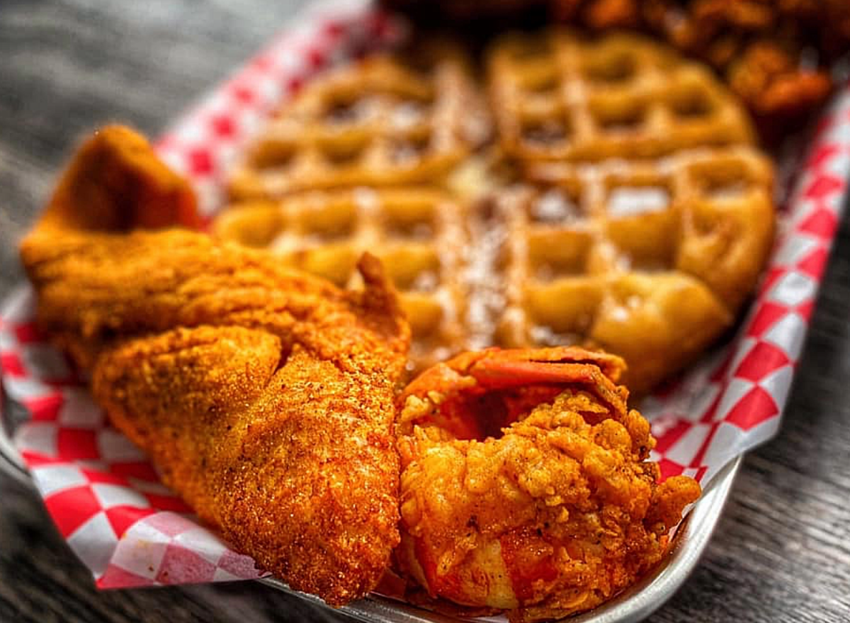 5 Best Hot Chicken Spots In Nashville In 2024