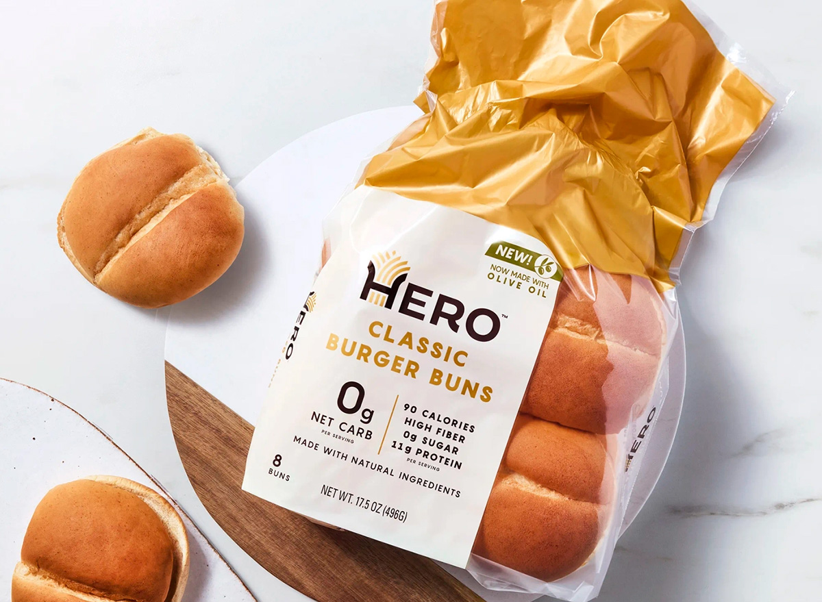 8 of the best burger buns you'll find on grocery store shelves - The ...