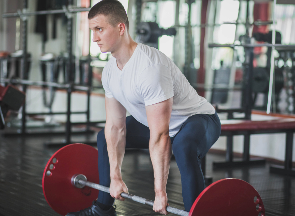 People Swear by ‘EMOM’ Workouts To Build Bigger Muscles