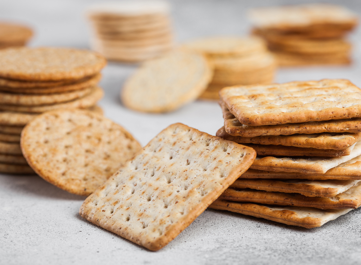 Are Wheat Thins Healthy? We Asked a Dietitian