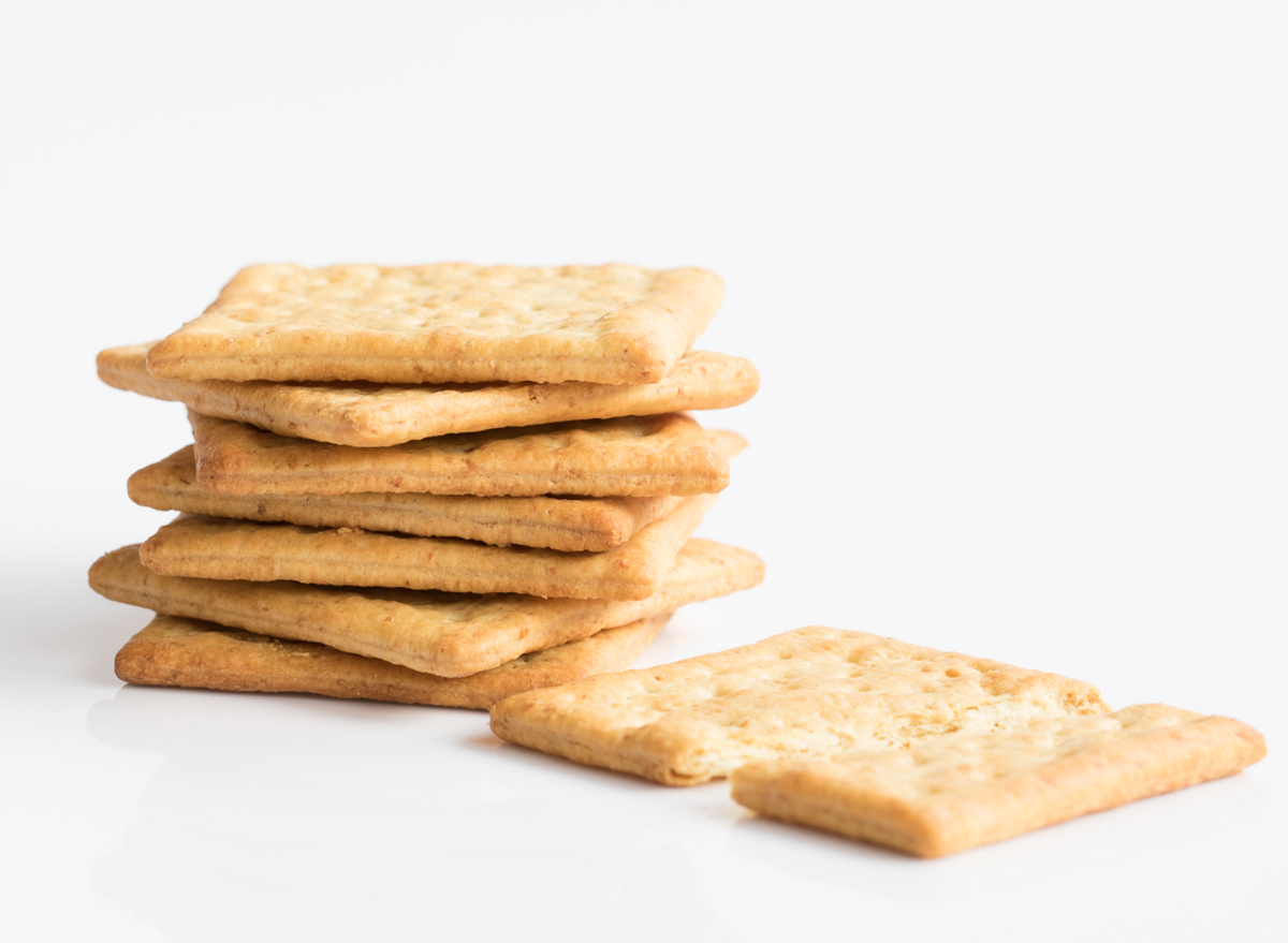 Are Wheat Thins Healthy? We Asked a Dietitian