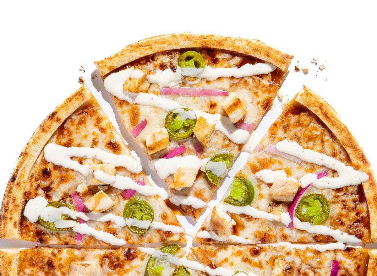 Blaze Pizza Menu: The Best and Worst Foods