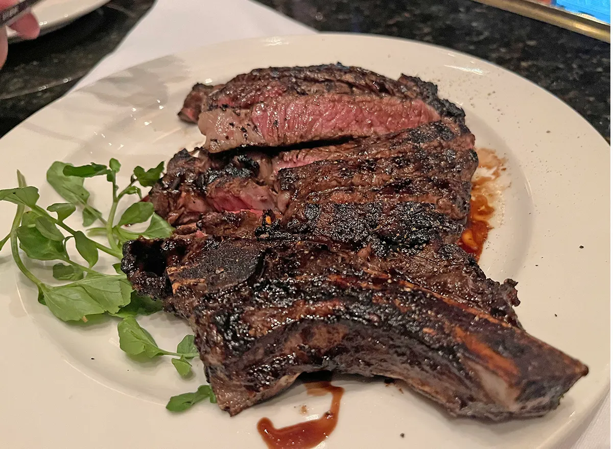 5 Popular Capital Grille Steaks, Tasted & Ranked in 2024