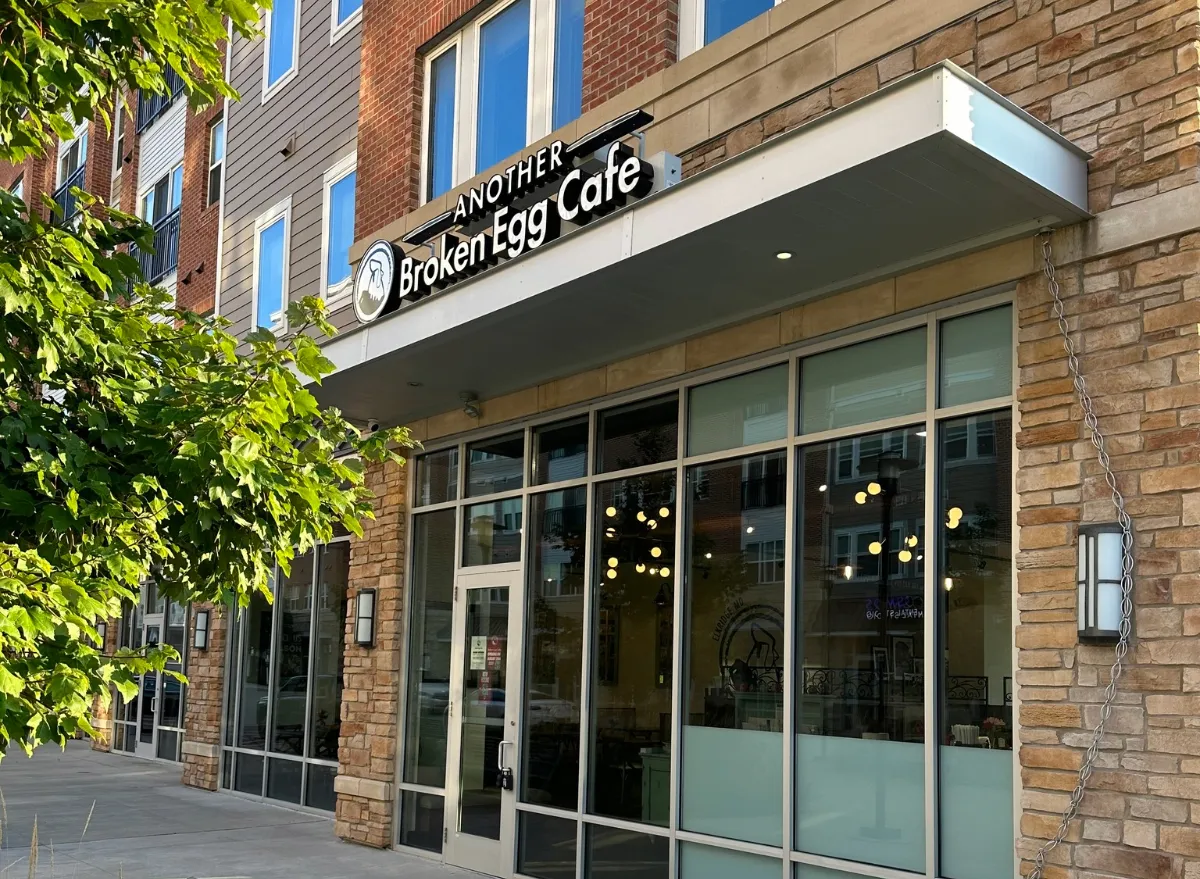 7 Fast-Growing Breakfast Chains You’re About to See Everywhere