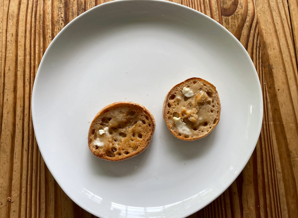 6 Store-Bought English Muffins, Tasted & Ranked For 2024