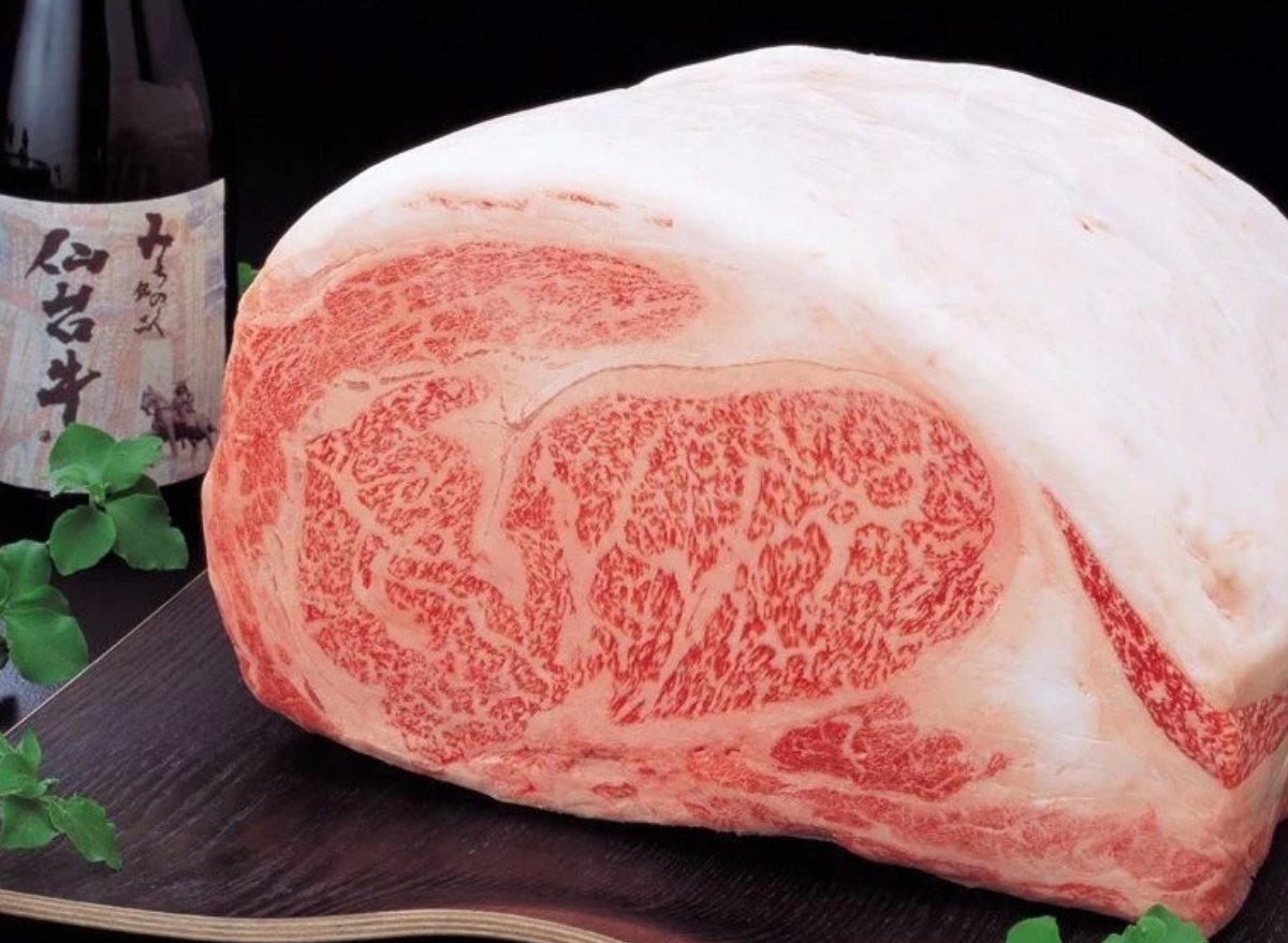 I Tried Wagyu Steak For the First Time & Now I Get the Hype