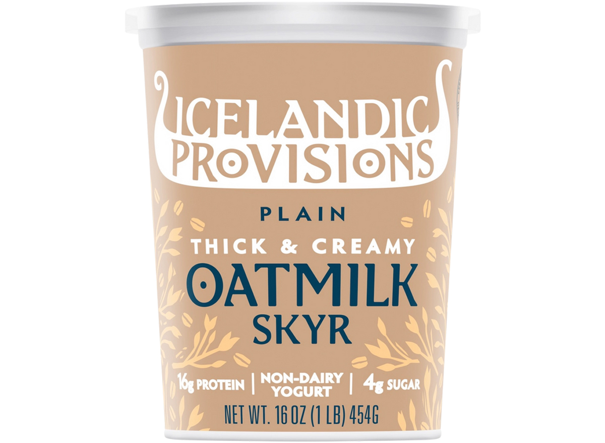 13 Healthiest Lactose-Free Yogurts, According to a Dietitian