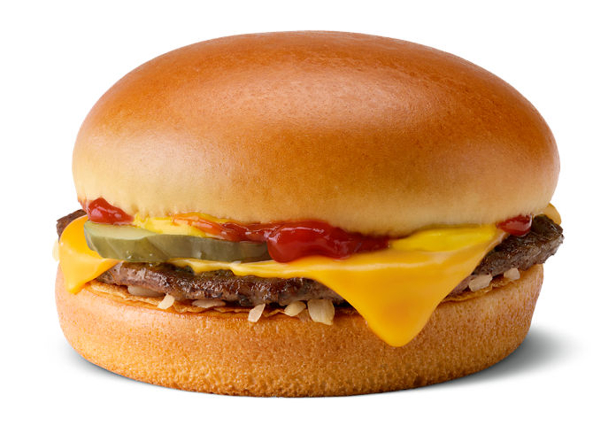 5 Restaurant Chains With the Best Cheeseburgers, According to Chefs