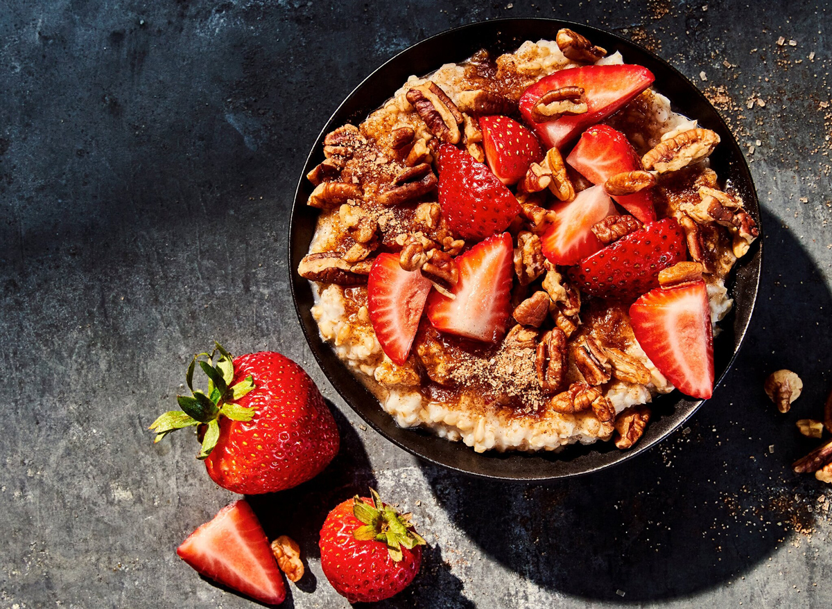 Panera Breakfast Menu: 10 Healthy Orders & What To Skip