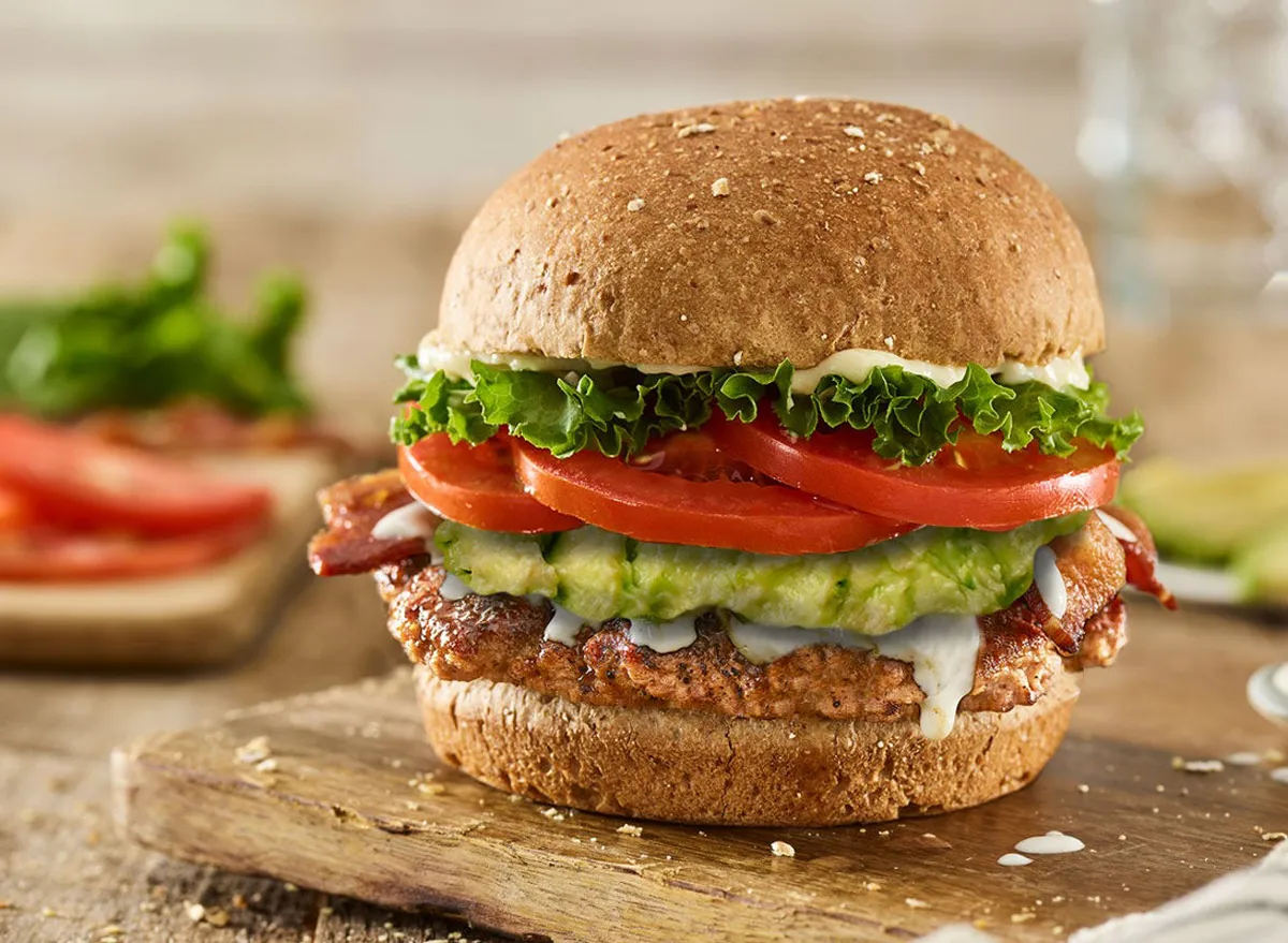 Smashburger Menu: 6 Healthiest Orders & What To Skip