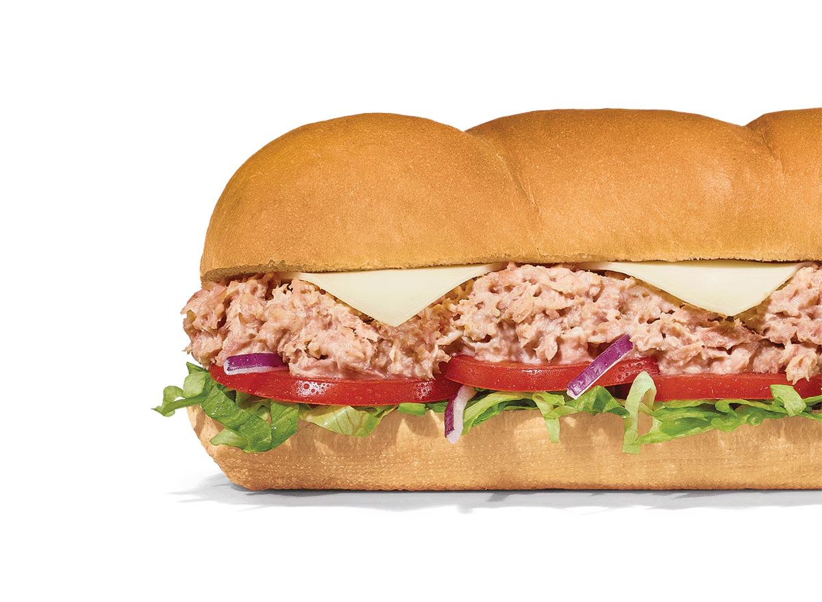 6 Chain Restaurants With the Best Tuna Subs, According to Diners