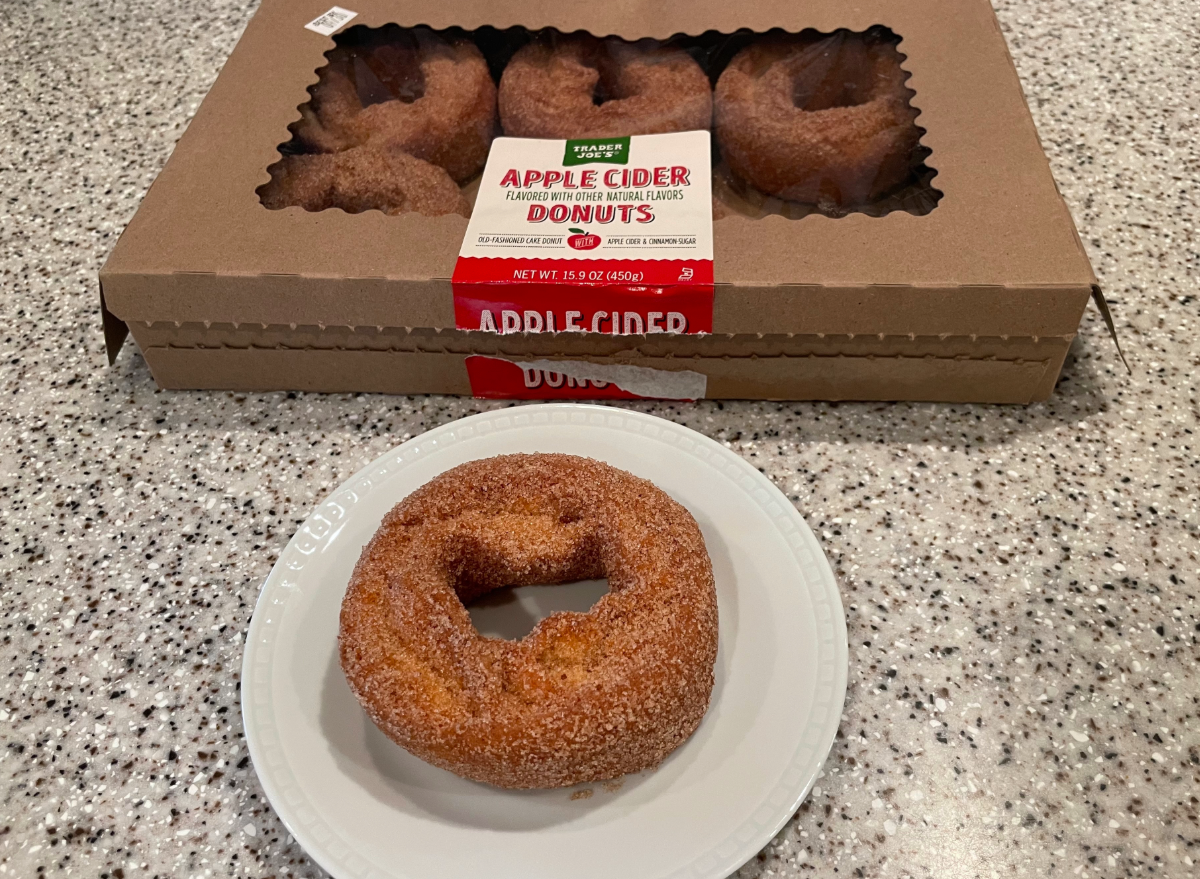 5 Store-Bought Apple Cider Donuts, Tasted & Ranked in 2024