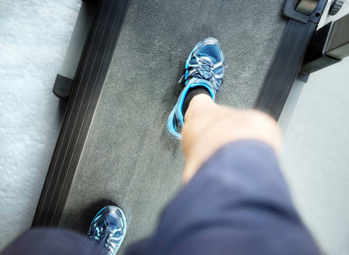 8 Common Mistakes To Avoid When Treadmill Walking