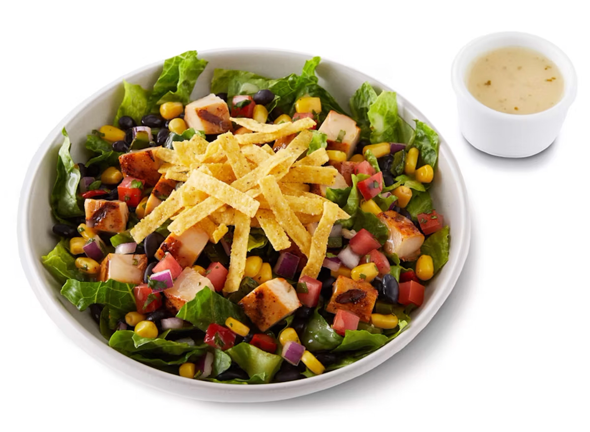 Qdoba Menu: 6 Healthy Options & What To Skip