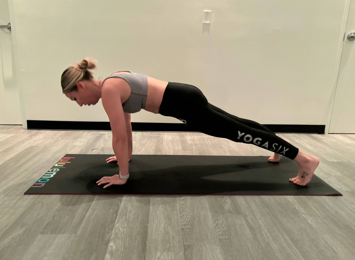 5 Daily Yoga Workouts to Sculpt Lean Abs