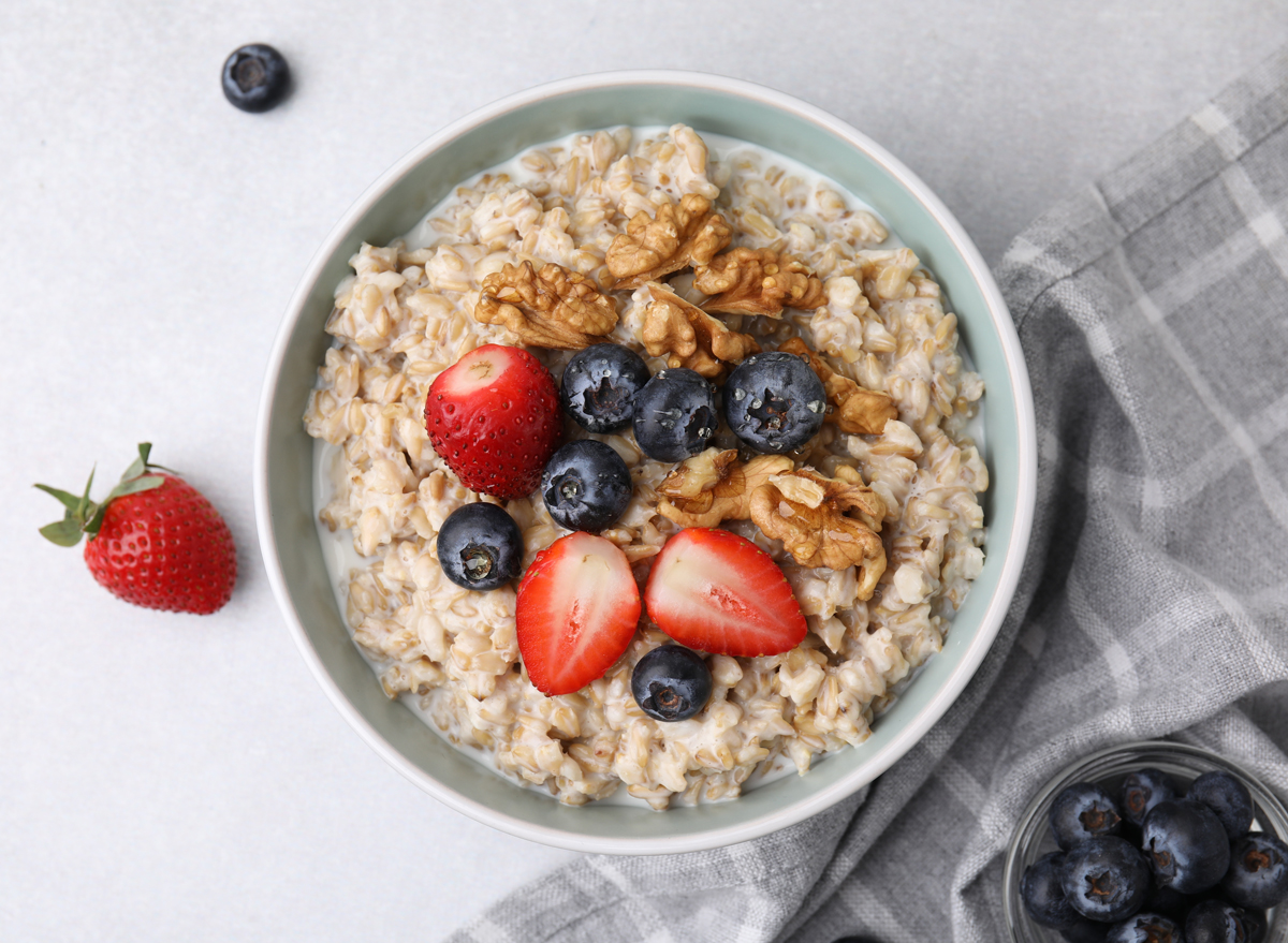 9 Breakfast Foods That Burn Visceral Fat All Morning Long