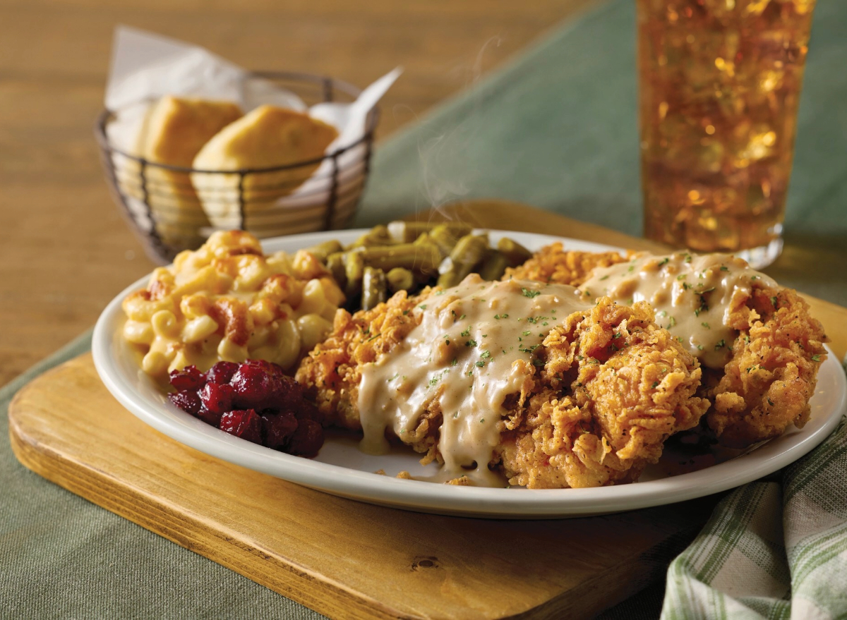 Cracker Barrel's 2024 Holiday Menu Is Here