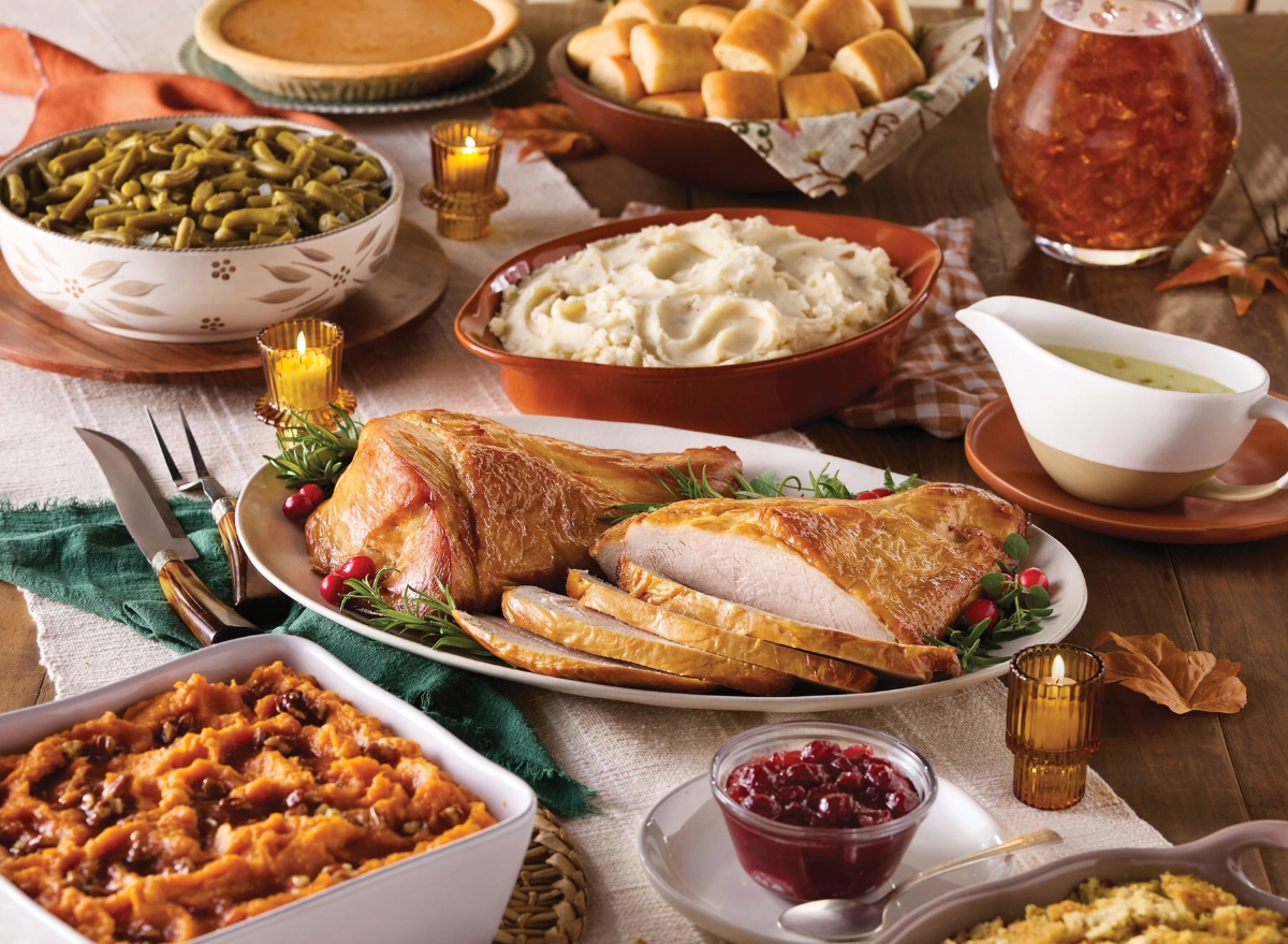 Cracker Barrel Thanksgiving 2024: Hours, Menu & Deals