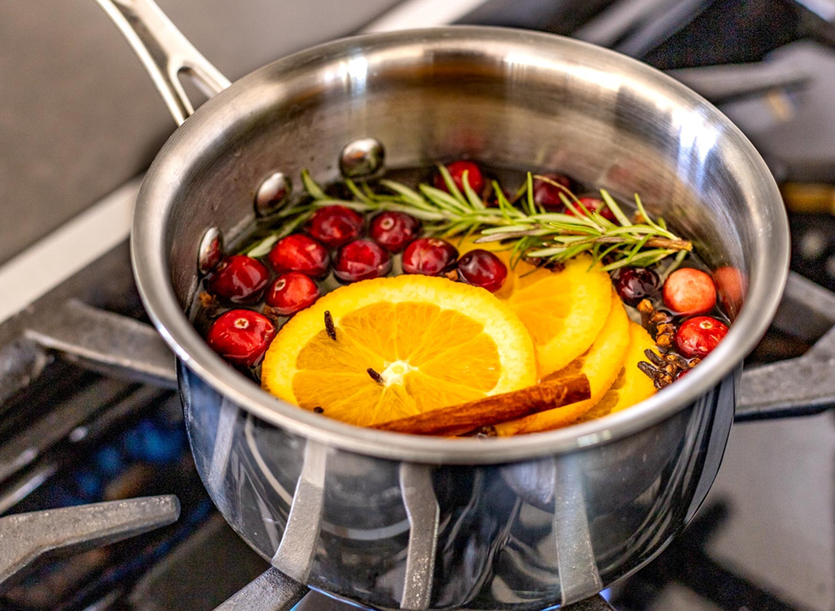 Chefs Reveal 15 Holiday Cooking Tips To Save You Time & Money