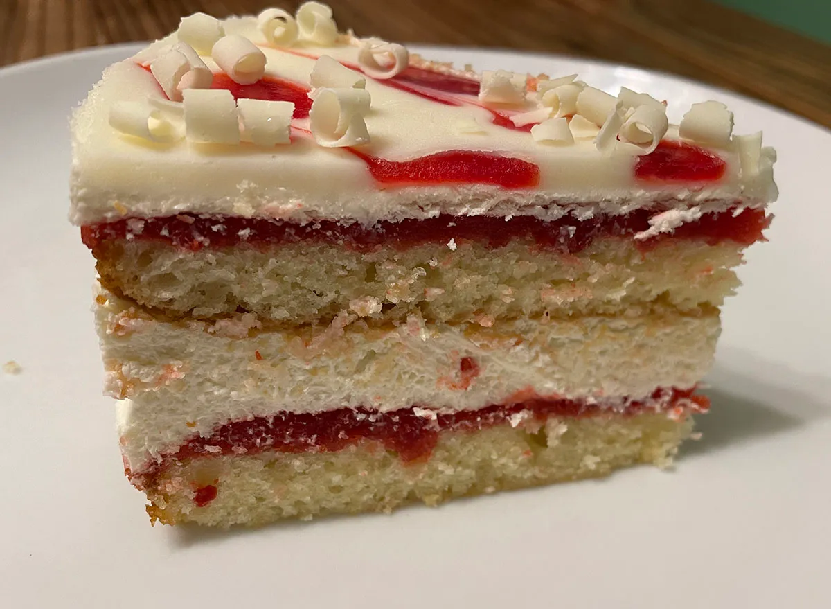 10 Costco Winter Bakery Items, Ranked By Taste in 2024