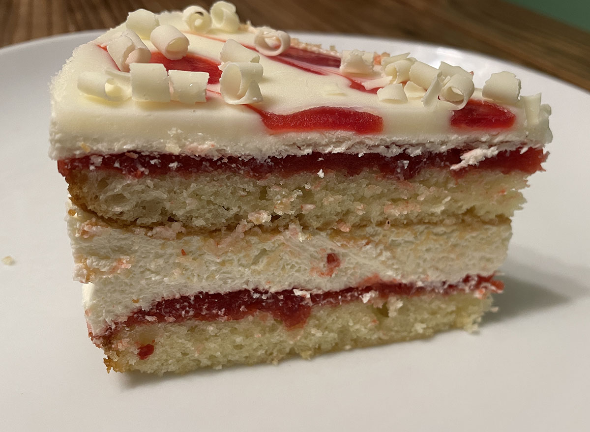 10 Costco Winter Bakery Items, Ranked By Taste in 2024