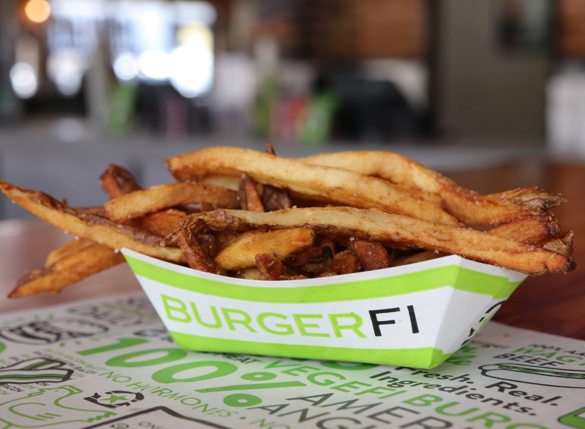 9 Fast-Food Chains That Use Fresh-Cut Potatoes For Their Fries