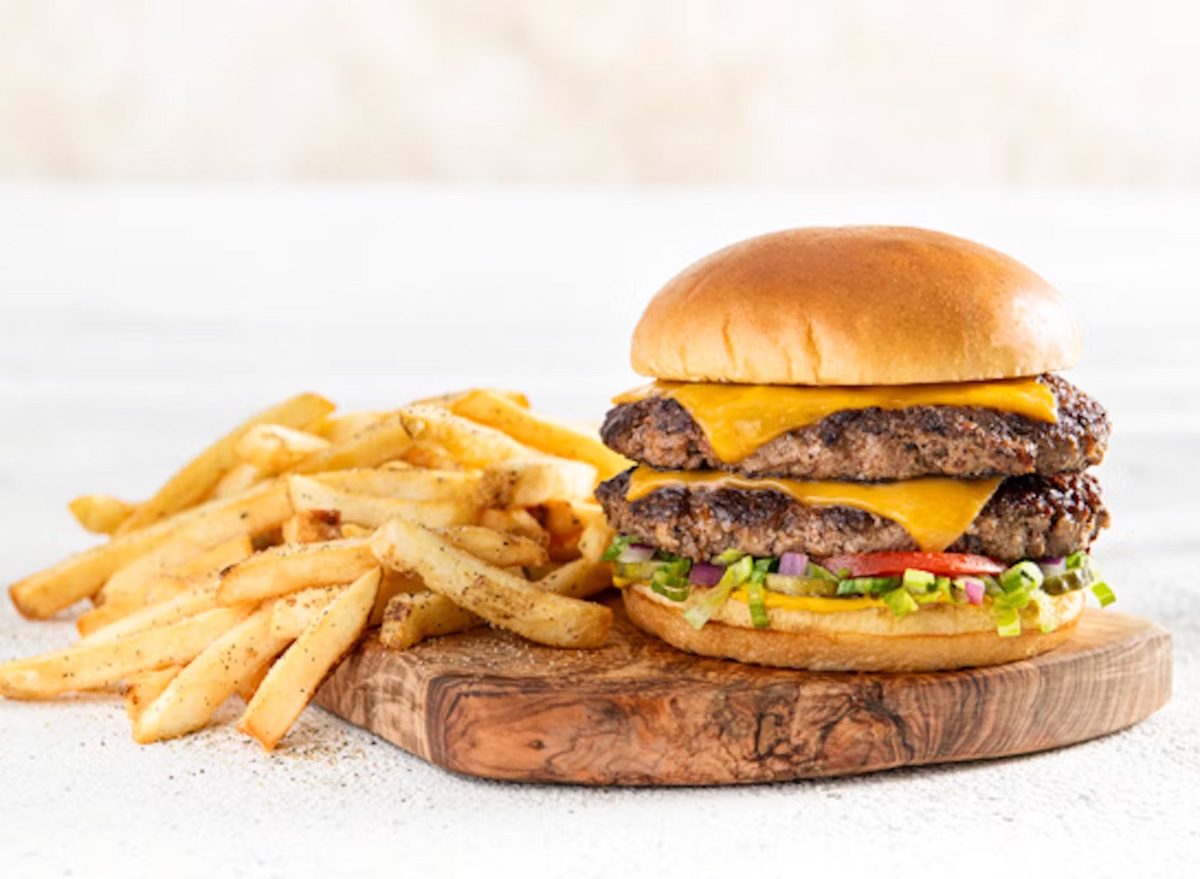 10 Restaurant Burgers With More Fat Than 4 Packs of Bacon