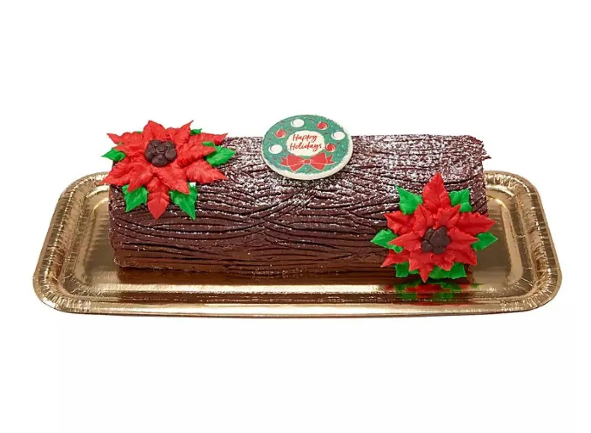 10 Delicious Sam's Club Holiday Desserts You Can Pick Up Now