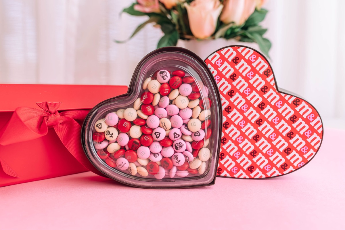 Strawberries & Creme M&M’s: The New Valentine’s Day Flavor You’ll Love