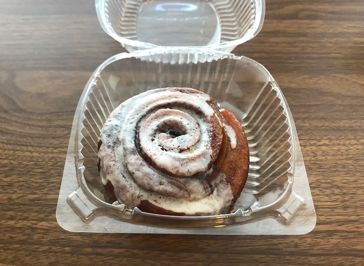I Tried 5 Chain Restaurant Cinnamon Rolls and One Was the Clear Winner